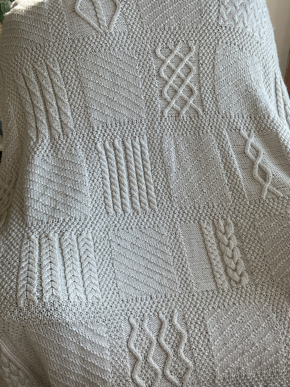 Seamless Square Afghan Knitting Pattern - KnotEnufKnitting